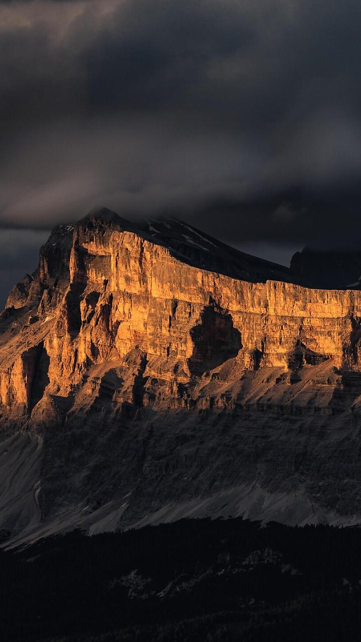 Mostra "All'inizio tutto era mare"